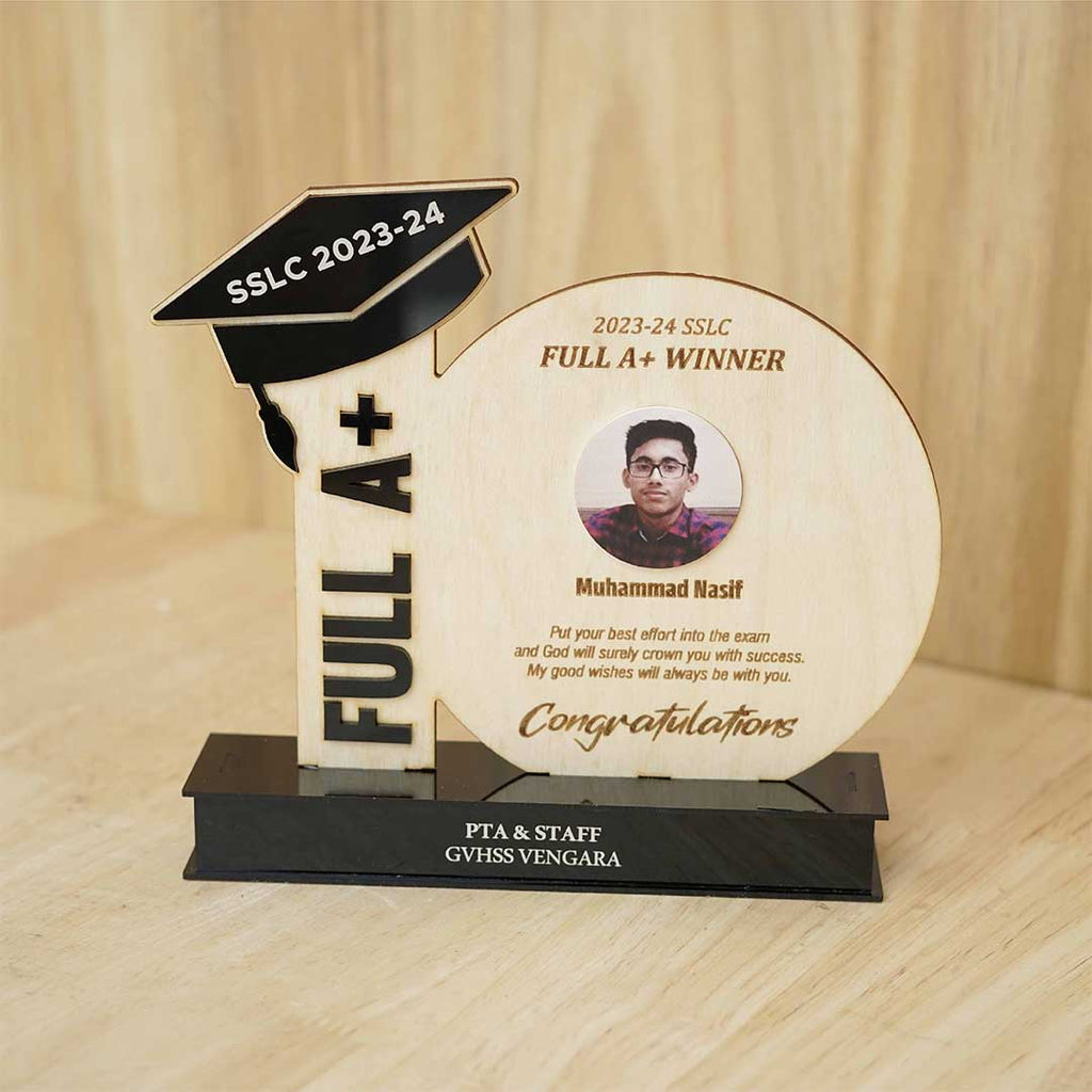 SSLC Exam Winners Mementos – Orbiz Creativez