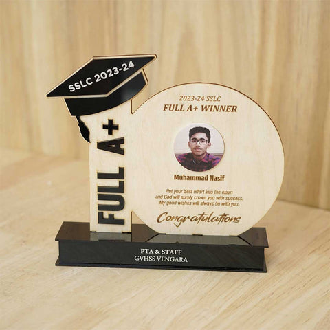 SSLC Exam Winners Mementos – Orbiz Creativez